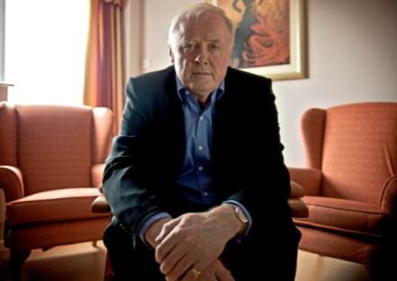 OU on the BBC: Can Gerry Robinson Fix Dementia Care? - OpenLearn - Open ...