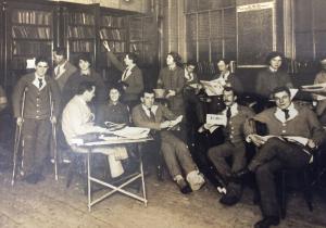 ‘Literary Caregiving’: The War Library and Endell Street Military ...